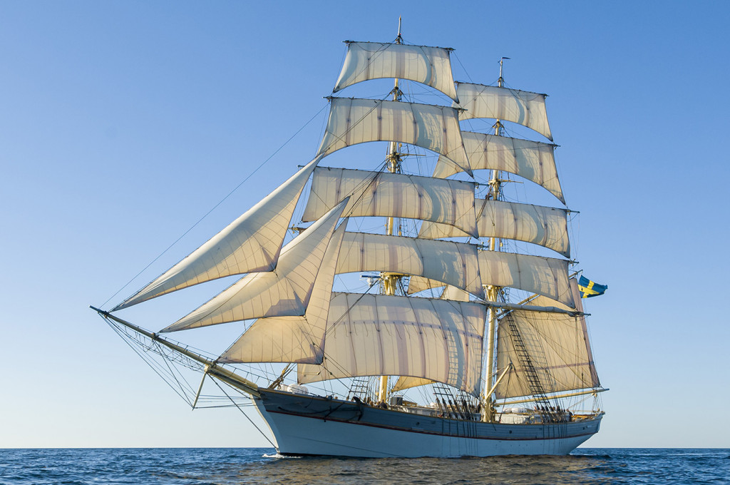 Ship - Tre Kronor af Stockholm - Shipsforsale Sweden - The Scandinavian ...