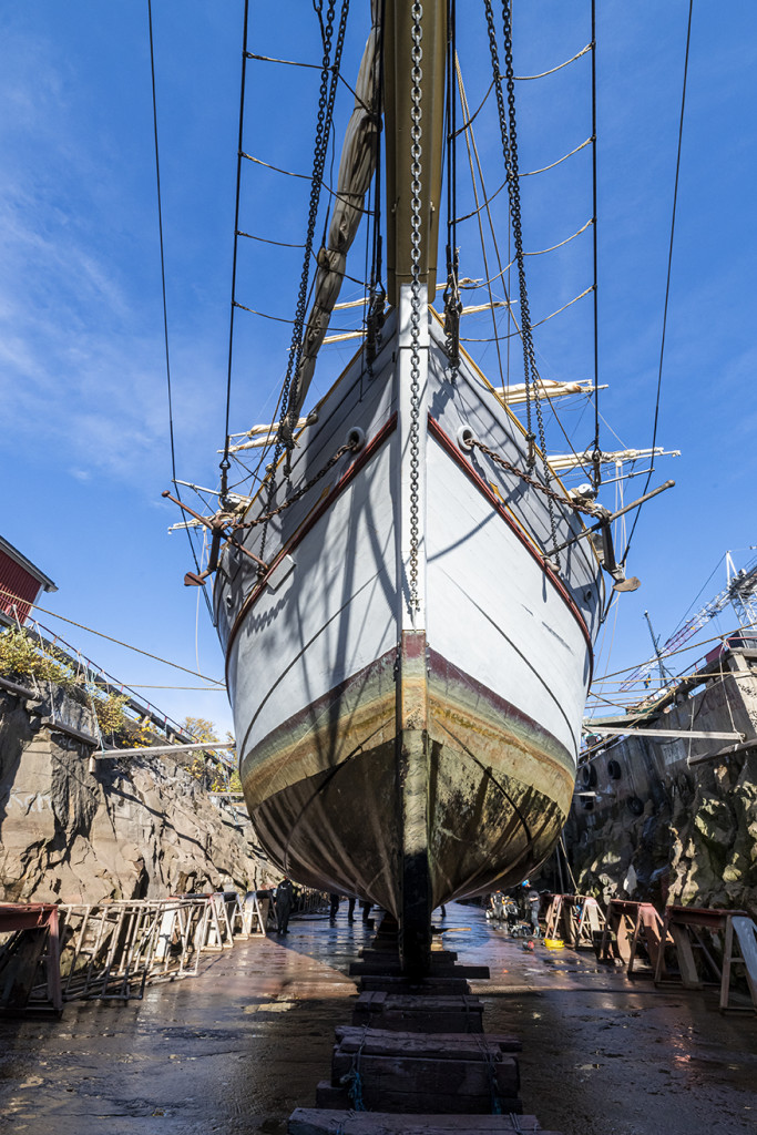 Ship - Tre Kronor af Stockholm - Shipsforsale Sweden - The Scandinavian ...