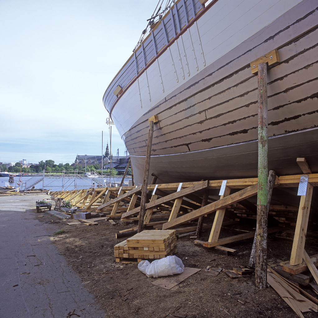 Ship - Tre Kronor af Stockholm - Shipsforsale Sweden - The Scandinavian ...